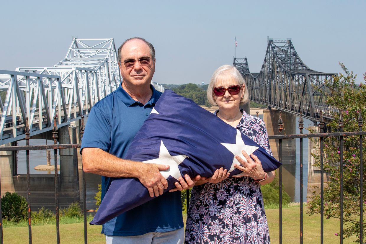 Herman Smith honored by Army-Navy Club for decades of service to Vicks...