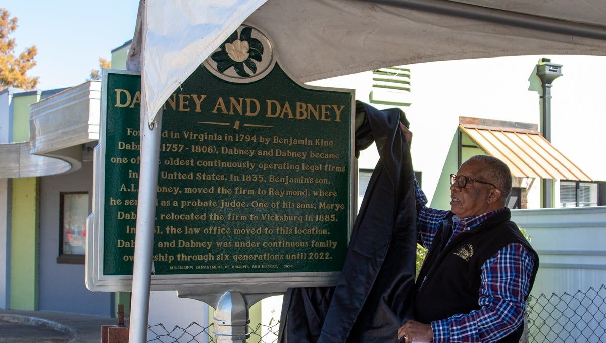 City of Vicksburg dedicates historical marker to Dabney and Dabney law...