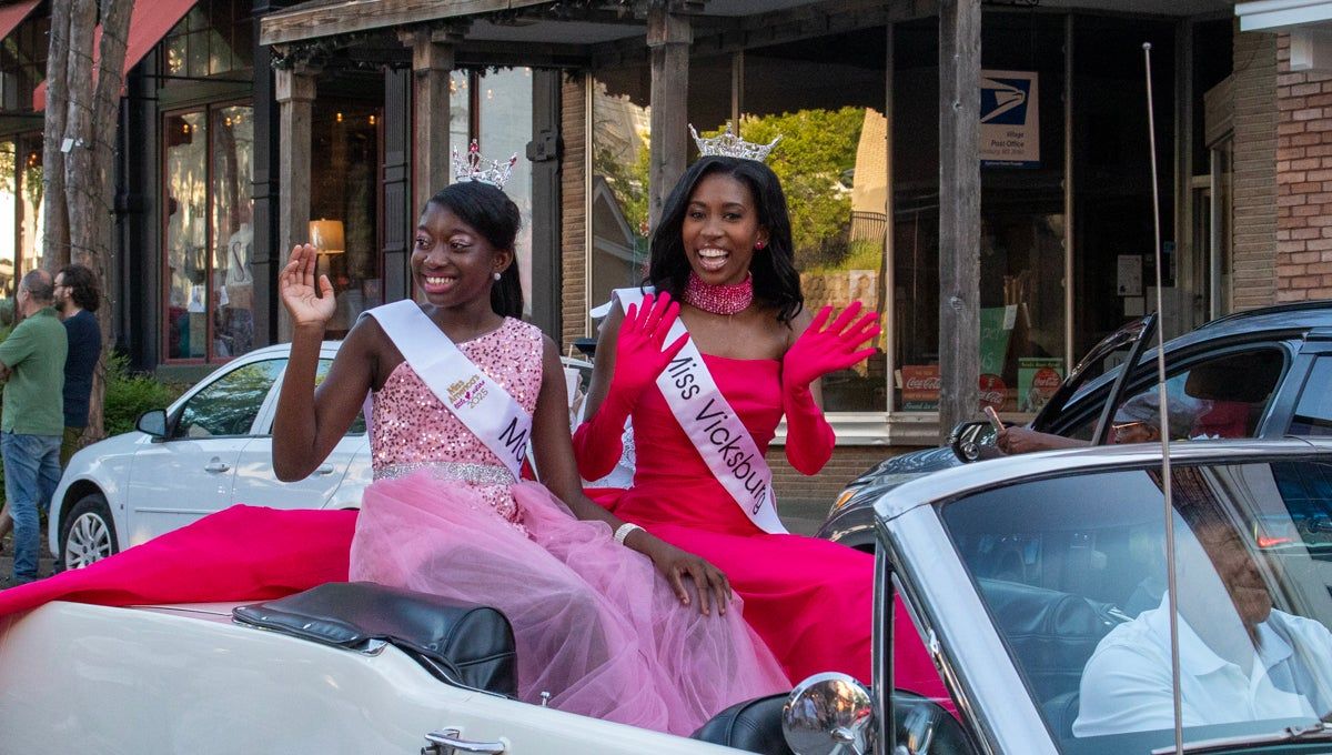 PHOTO GALLERY: Miss Mississippi Parade rolls through Vicksburg