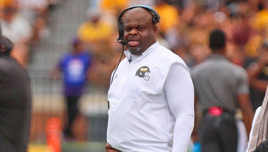 Southern Miss football coach Charles Huff steps down