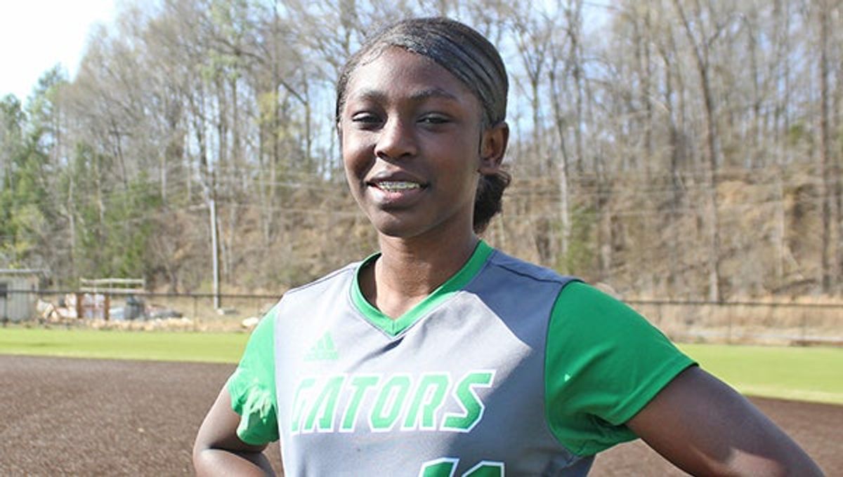 Missy Gators hit four home runs in rout of Jim Hill