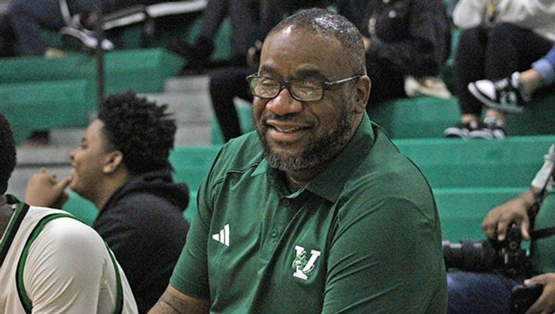 Vicksburg's Carter, Banks, Billups head VWSD Hall of Fame's Class of 2...