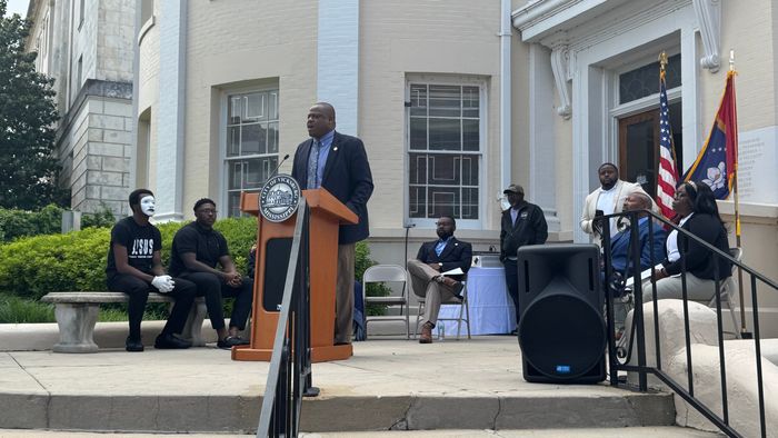 'Heal our land': Vicksburg leaders call for unity during Nat...