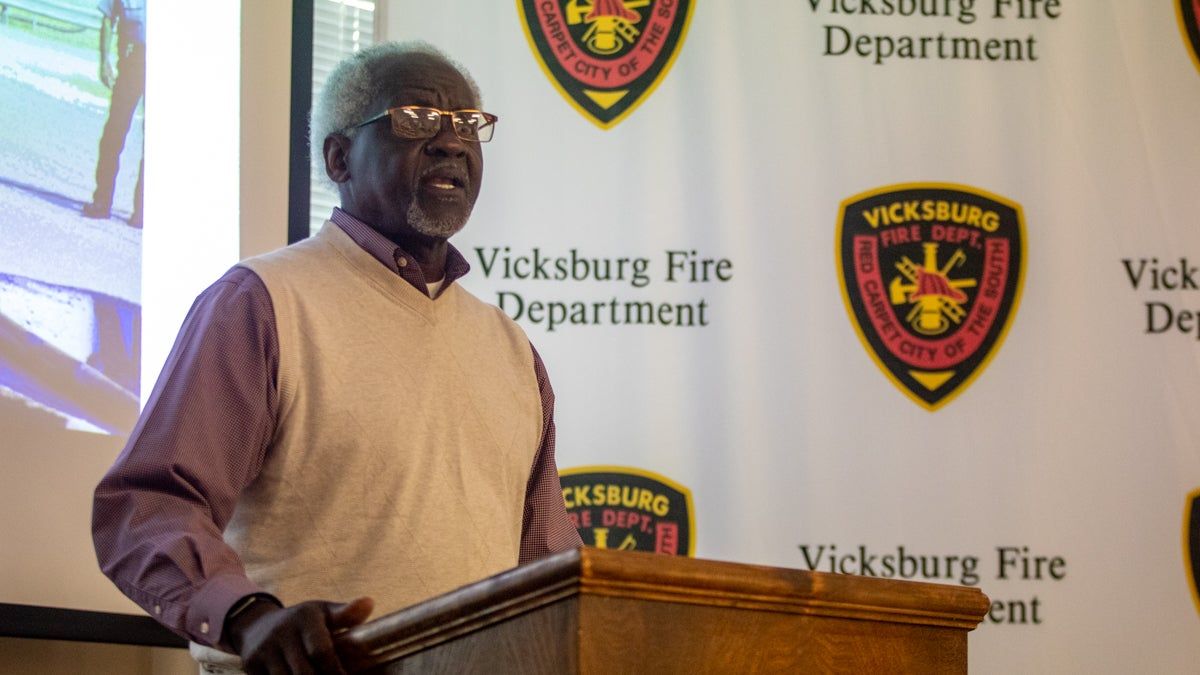 Charles Atkins, Vicksburg's first Black fire chief, honored for his se...