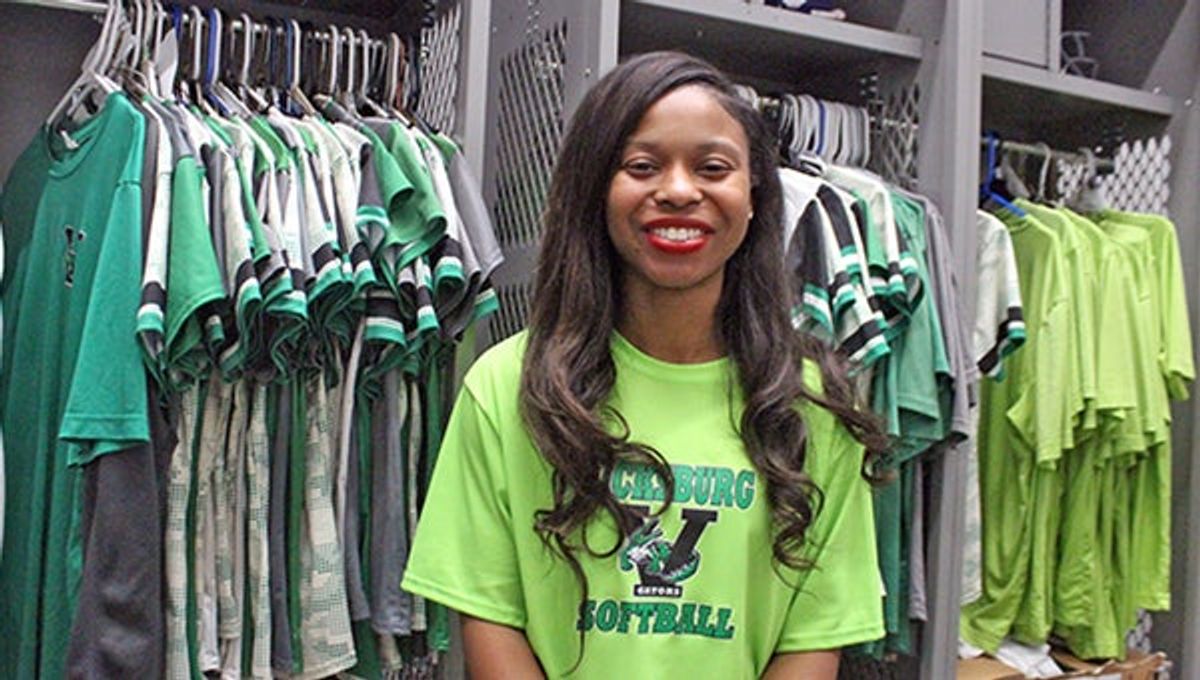 VHS alum Knox takes over as school's softball coach