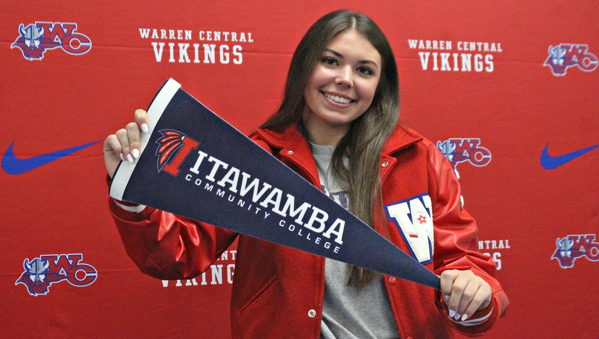 Warren Central soccer star Jordan Polk signs with Itawamba C...