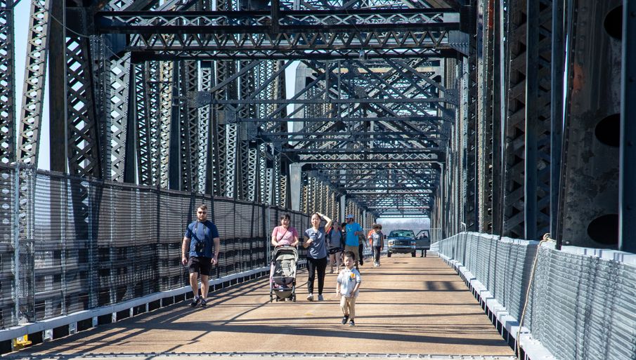'Sip Stroll on the Old Mississippi River Bridge