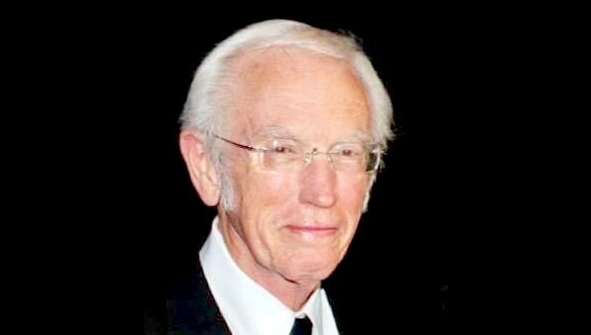 William Briggs Hopson Jr.