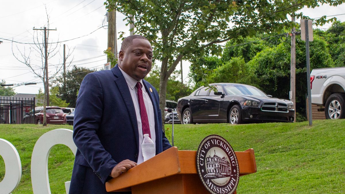 Thompson outlines first-year priorities, challenges in open ...