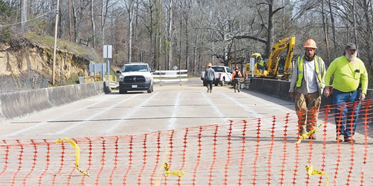 Halls Ferry Bridge to reopen Friday