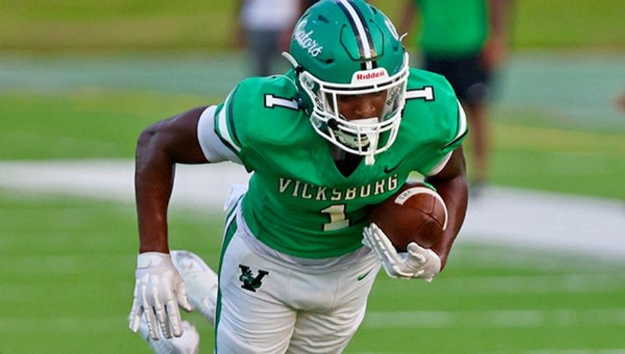 Gators go to Natchez for football opener