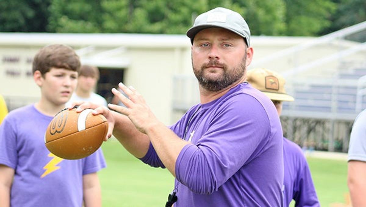 St. Aloysius football coach Walker Mosby steps down