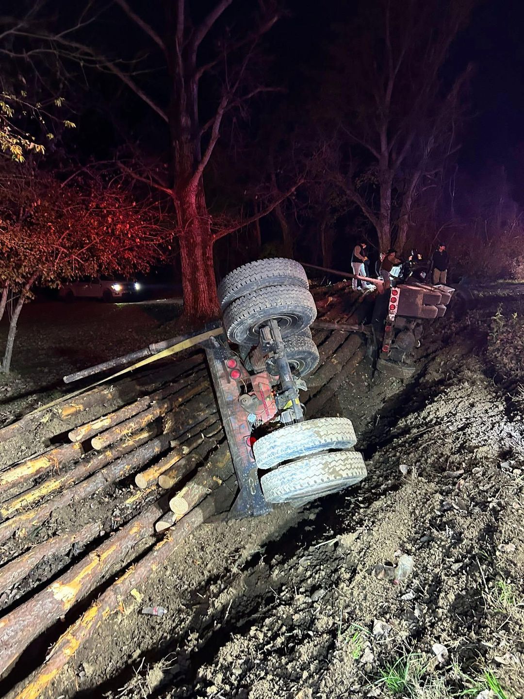 Forest man killed in Warren County log truck crash