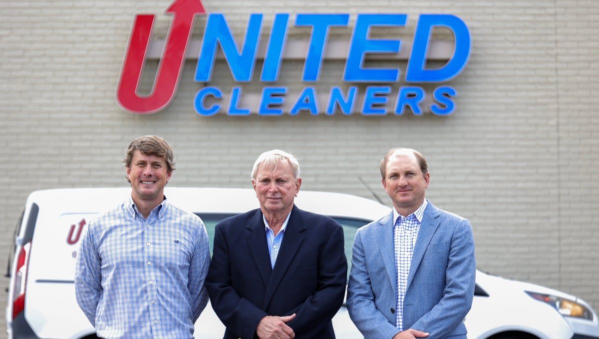 BUSINESS SPOTLIGHT: United Cleaners has served Vicksburg for nearly a ...