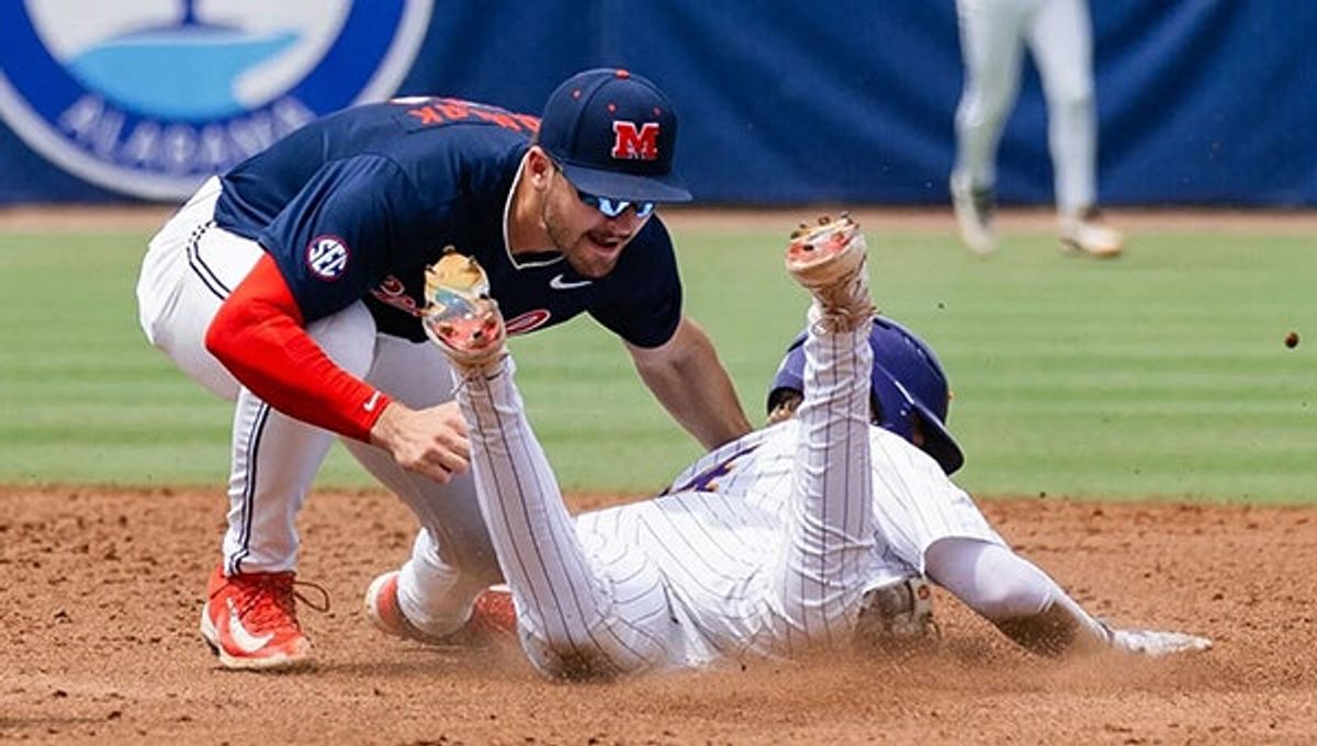 Ole Miss shuts out LSU to reach SEC championship game