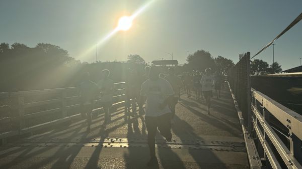 Bates, Hood take top honors at 37th annual Over the River Run