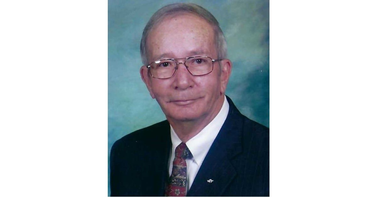 Charles Ray 'Chief' McPhail