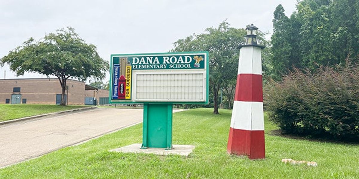 Dana Road Elementary named one of six SOR schools by Mississippi Depar...