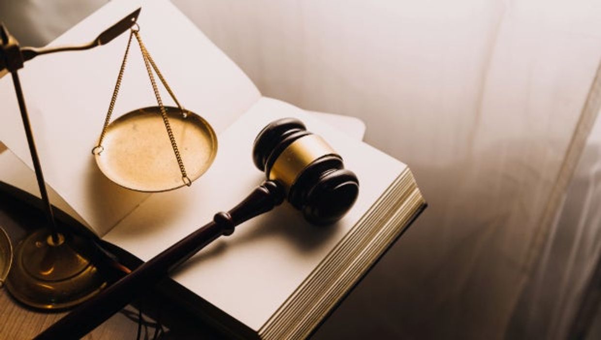 Vicksburg man convicted of falsifying firearms records, identity theft...