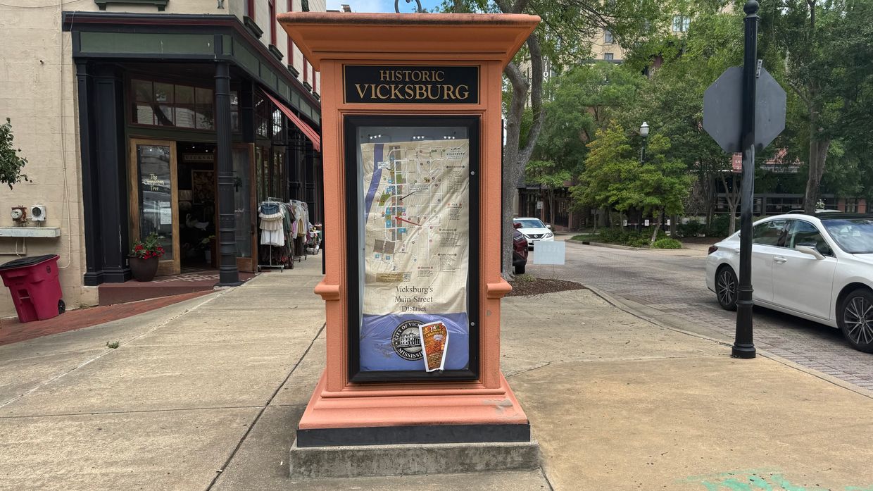 PLEASE FIX: Main Street District map on Washington Street