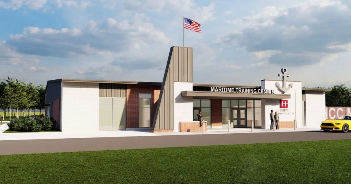 Austin Golding speaks at Vicksburg Kiwanis Club meeting