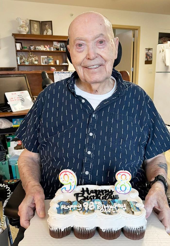 Carl Glover celebrates 98th birthday