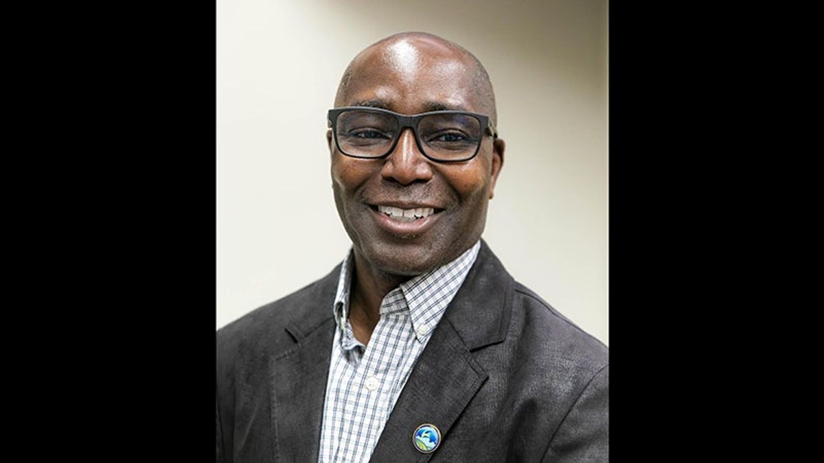 Ousted School Board member sues prosecutor, sheriff's deputy...