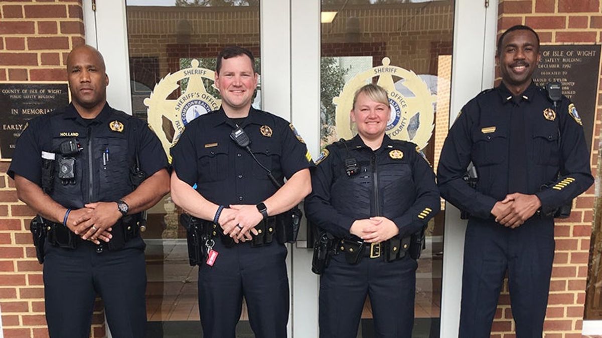 IW Sheriff's Office debuts new uniforms