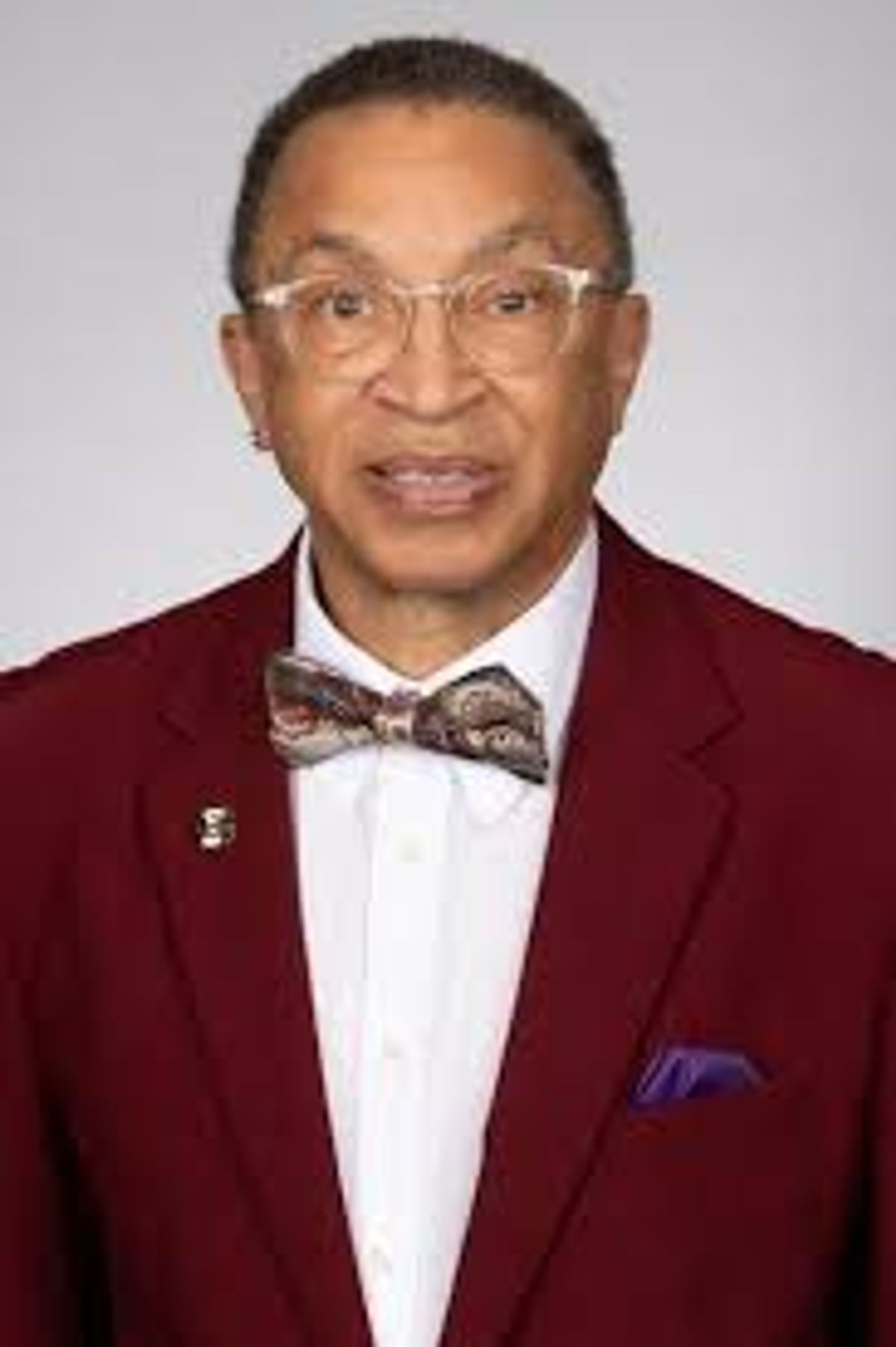 Mayor dispels rumors of candidate withdrawal in Zebulon commissioner s...