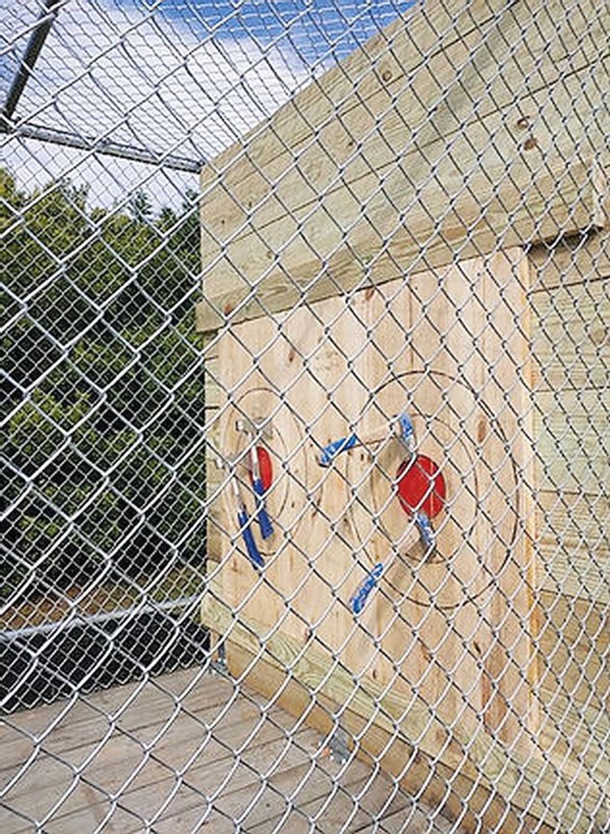 Bearded Bee Brewing Co. to hold mobile axe throwing event