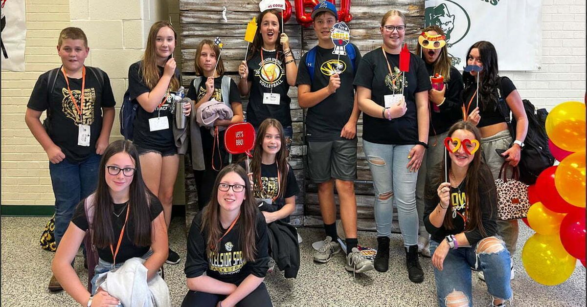 ESMS Student Council Empowers Students to Make a Positive Im...