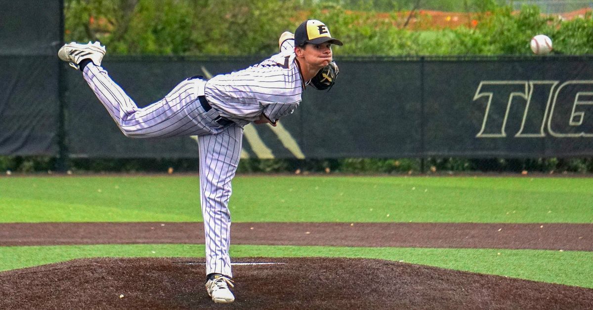 Tiger Pitcher Kaelen Bedford Commits to Johnson County Commu...