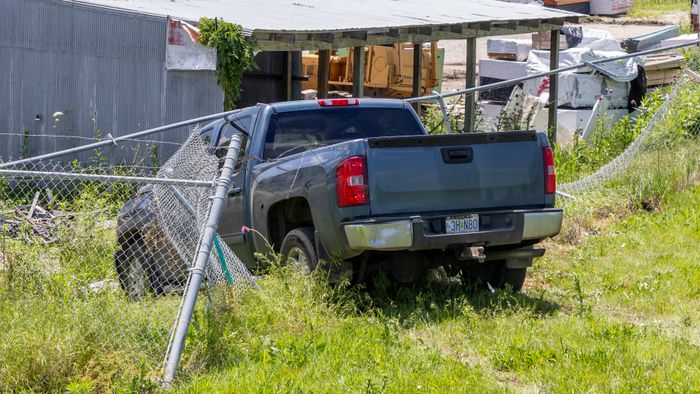 Passenger Suffers Minor Injuries in Three-Vehicle Mosby Cras...